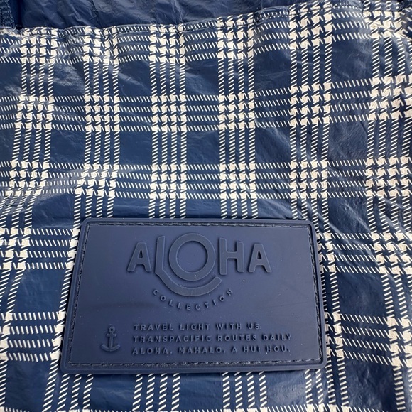 ALOHA Collection | Bags | Aloha Collection Bag Blue Palaka Zips ...